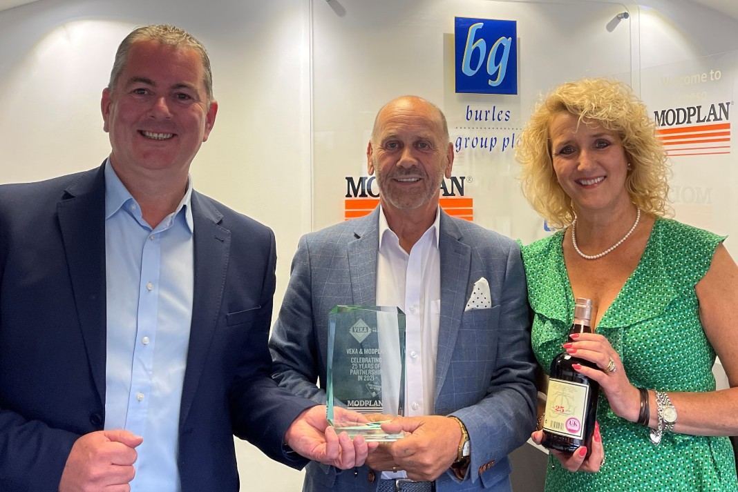 25-year partnership | Glass & Glazing Products Magazine (GGP)