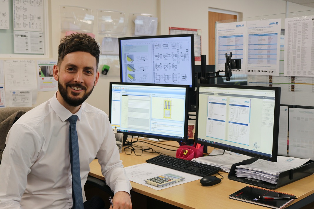 “Over specifying can lose installers jobs,” Emplas warns